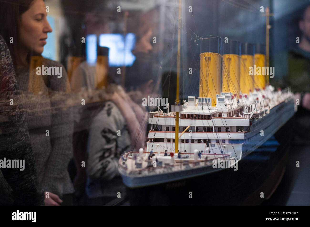 Titanic 1912 memory hi-res stock photography and images - Alamy