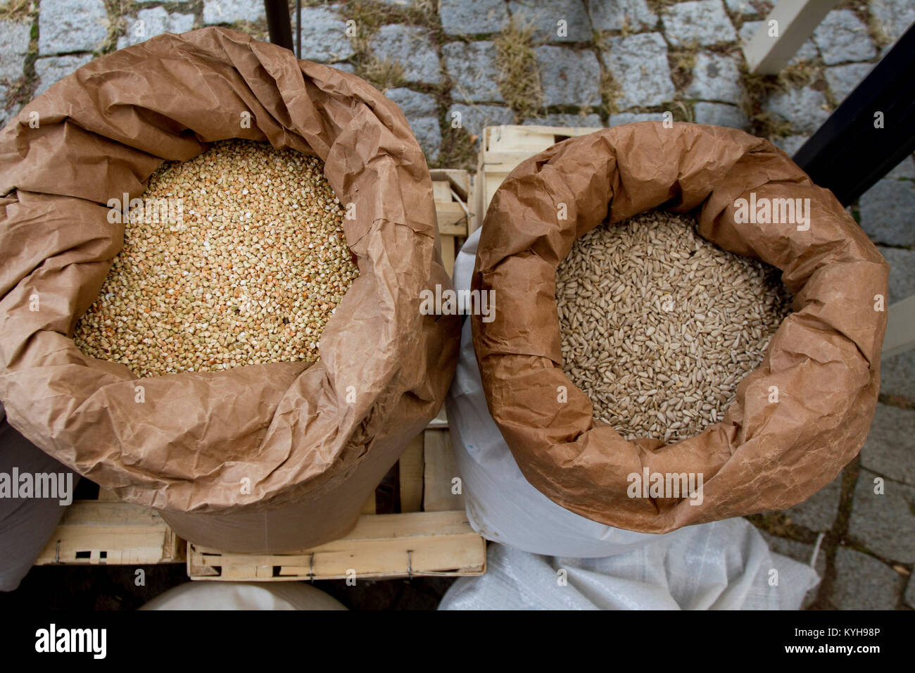 Barley and millet grains hi-res stock photography and images - Alamy