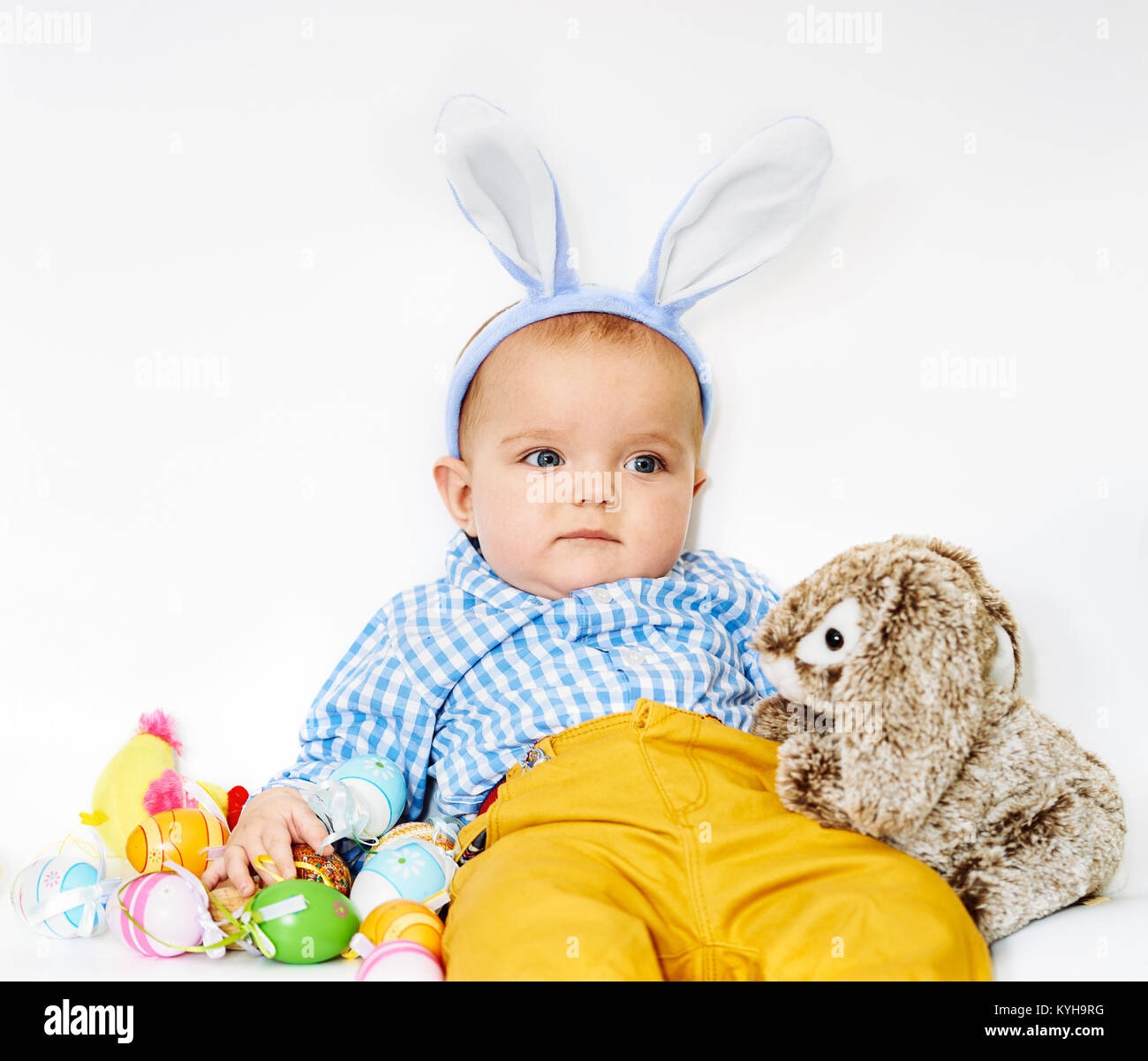 Easter rabbit boy hi-res stock photography and images - Alamy