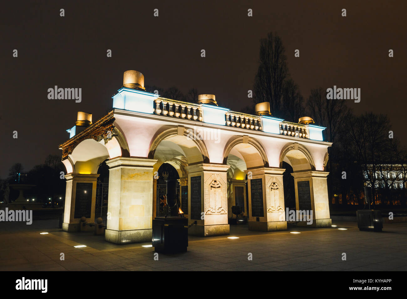 WARSAW, POLAND - March 12, 2016: Night view of the Tomb of the Unknown ...