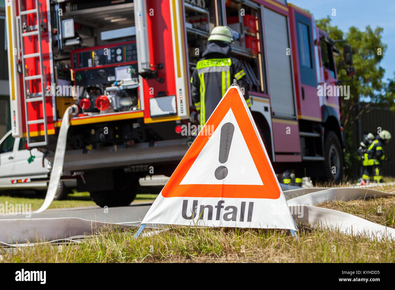 Accident sign High Resolution Stock Photography and Images - Alamy