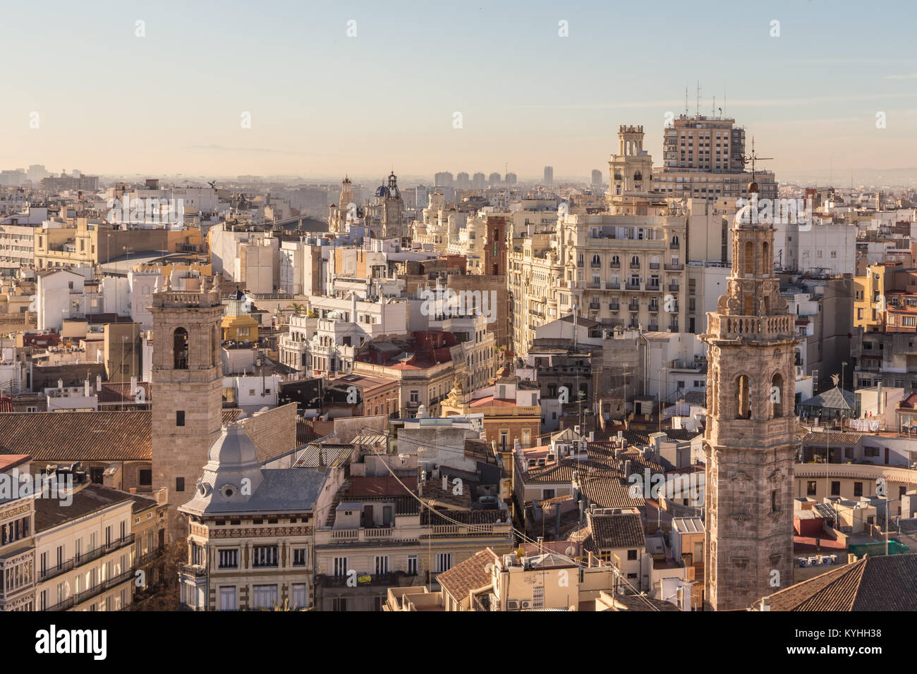 Cityscape architecture hi-res stock photography and images - Alamy