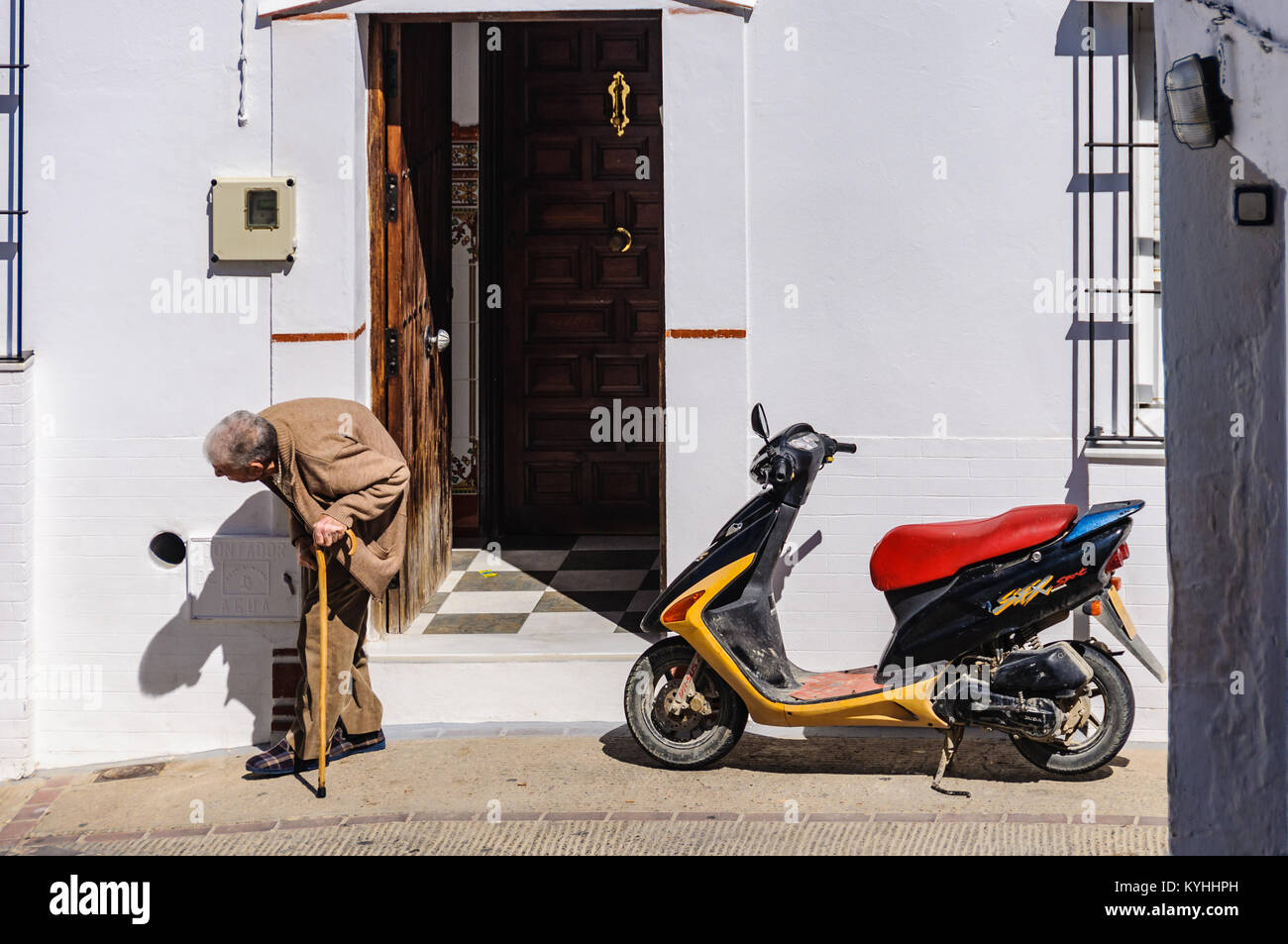 Mand and landscape hi-res stock photography and images - Alamy