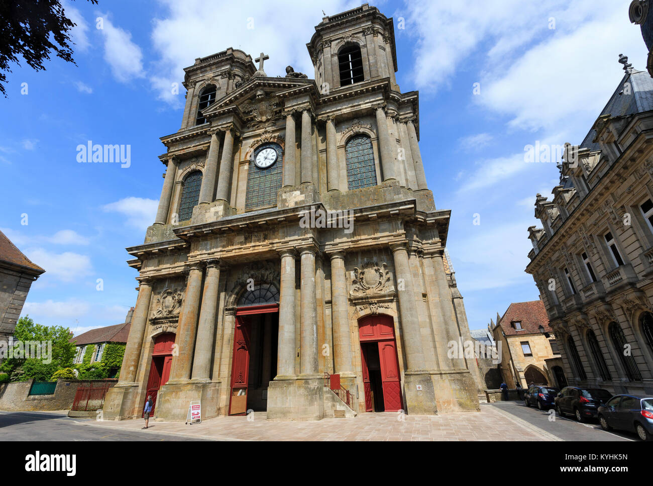 France, Haute-Marne (52), Langres, cathédrale Saint-Mammès du XIIe ...