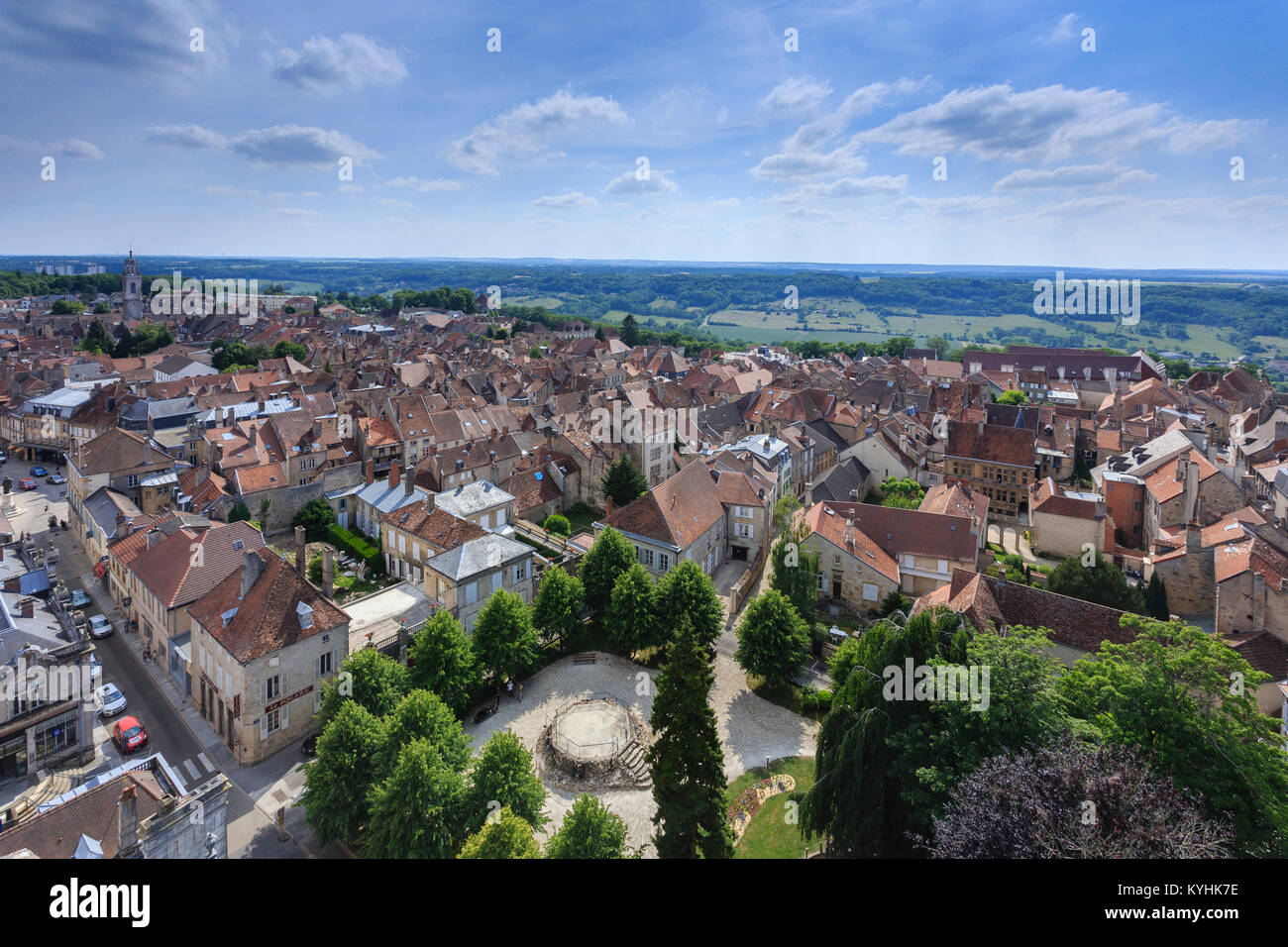 France, Haute-Marne (52), Langres, vue depuis le sommet de la tour sud ...