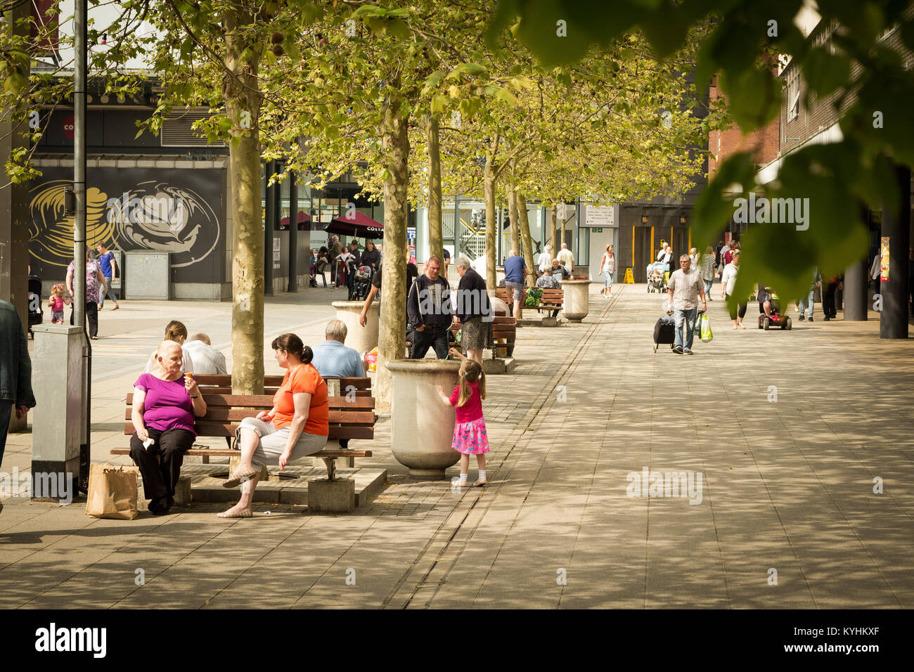 Basildon town centre, Essex UK Stock Photo - Alamy