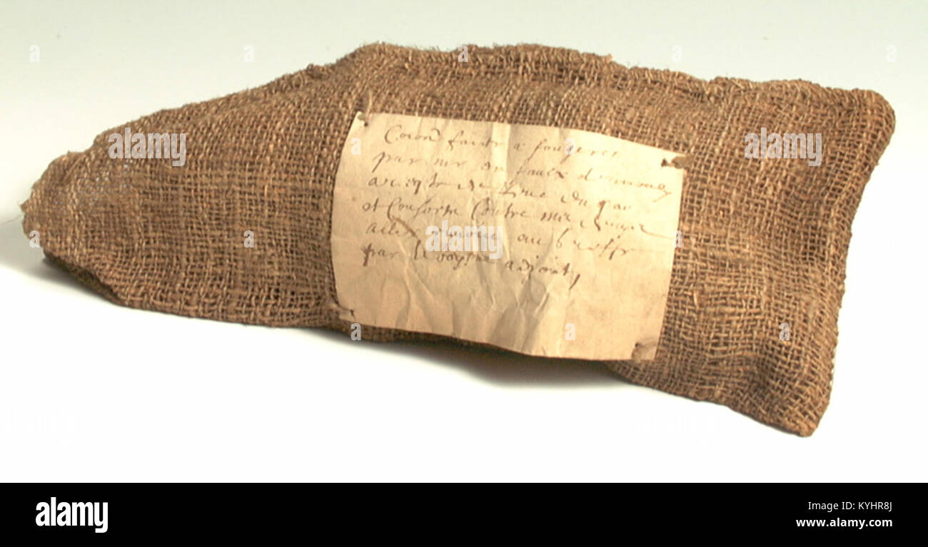 Sac de procédure Musée de Bretagne 923.44.3 Stock Photo - Alamy