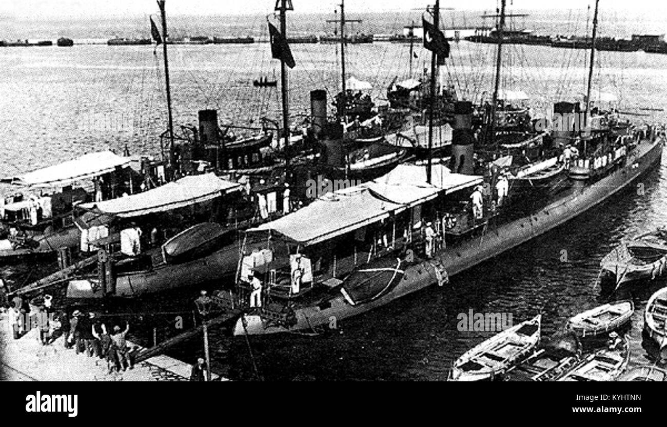 Samsun class destroyers at Izmir, Turkey - 1926 Stock Photo - Alamy