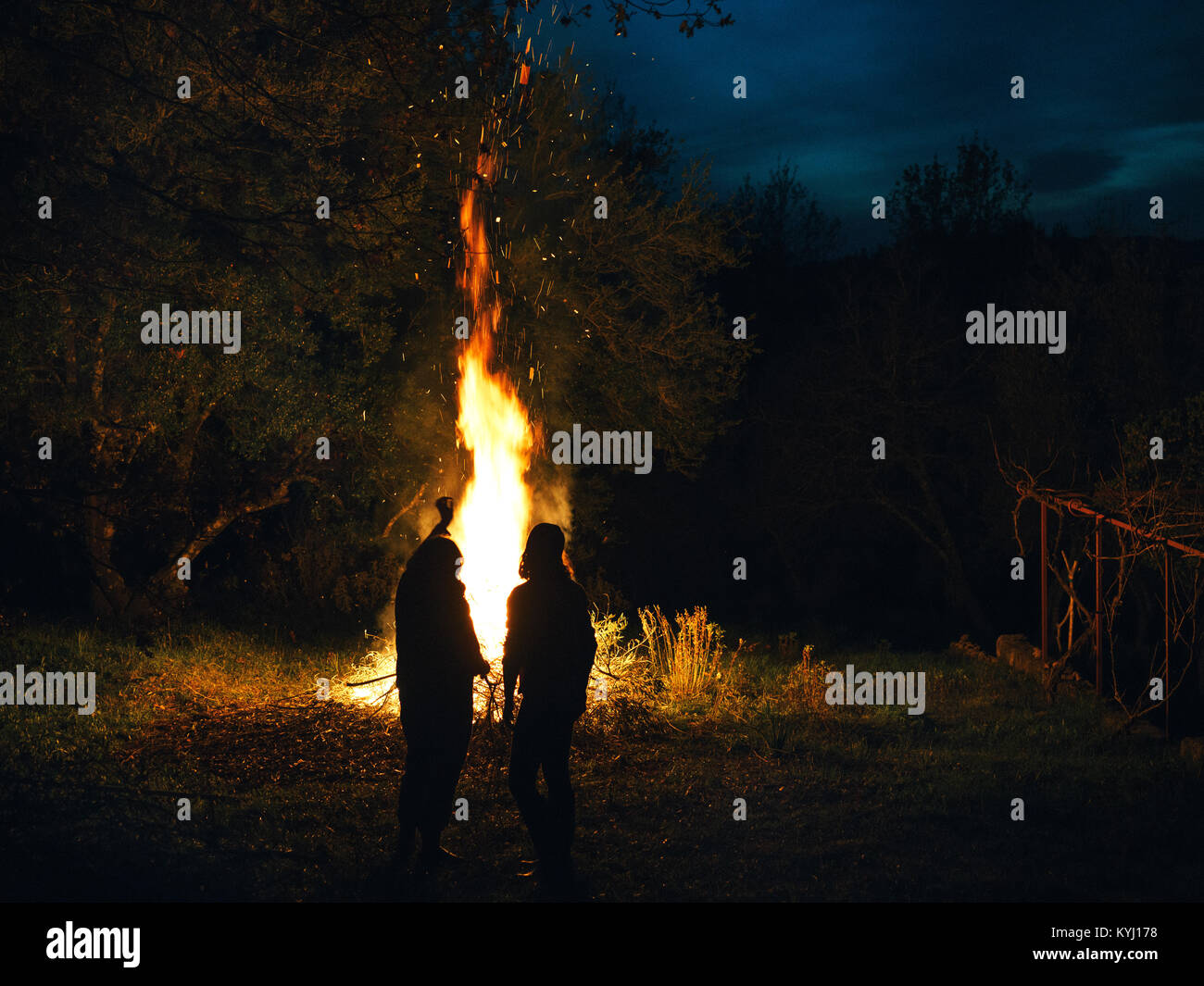 Early evening bonfire Stock Photo - Alamy