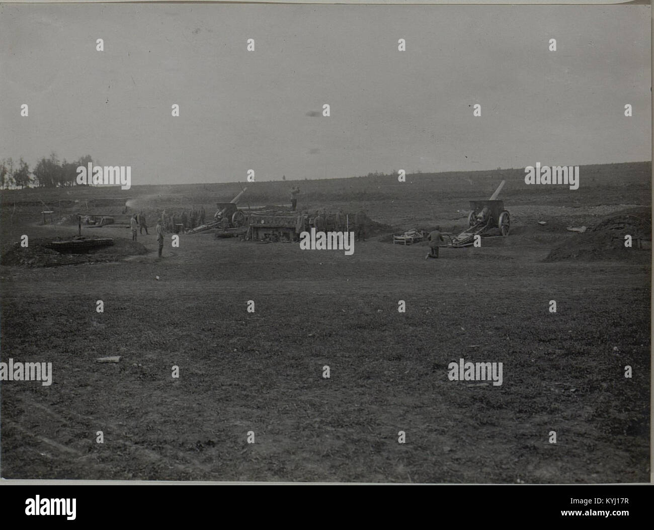 German 10 cm gun hi-res stock photography and images - Alamy