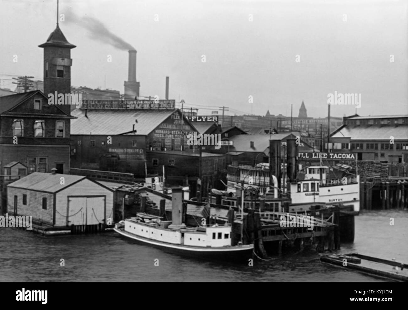 Seattle waterfront Black and White Stock Photos & Images - Alamy