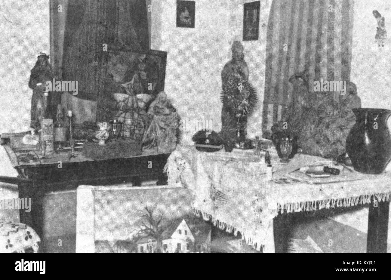 Kurta Black and White Stock Photos & Images - Alamy