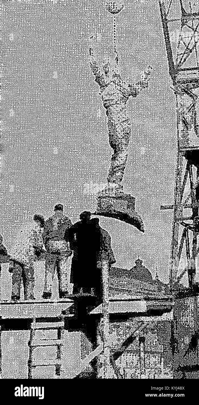 The sun singer hi-res stock photography and images - Alamy