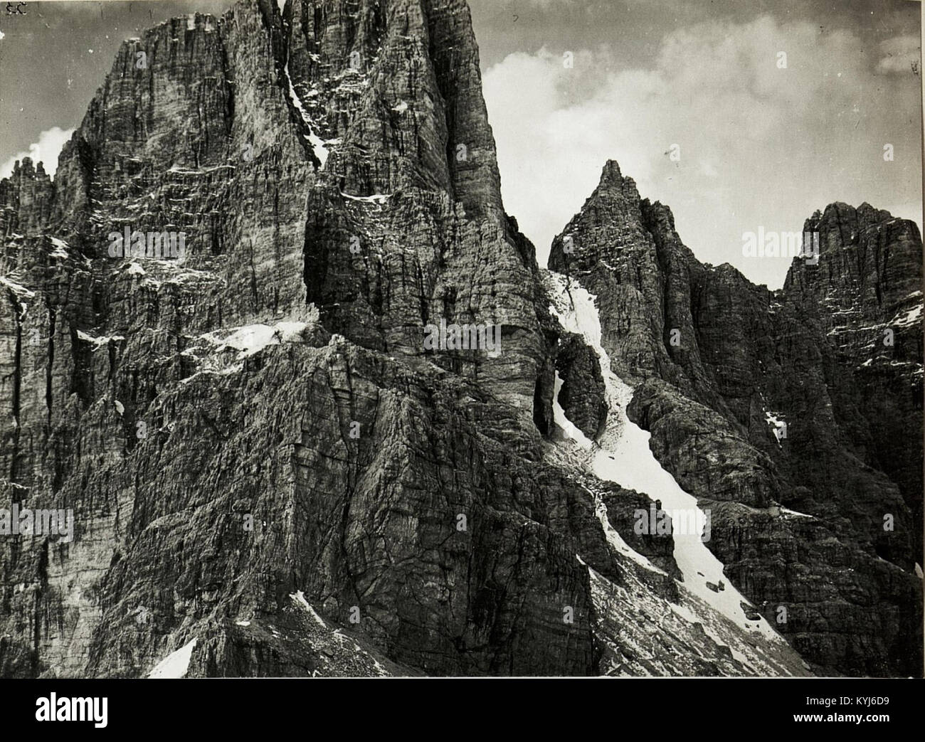 Alps mountains like in hi-res stock photography and images - Alamy