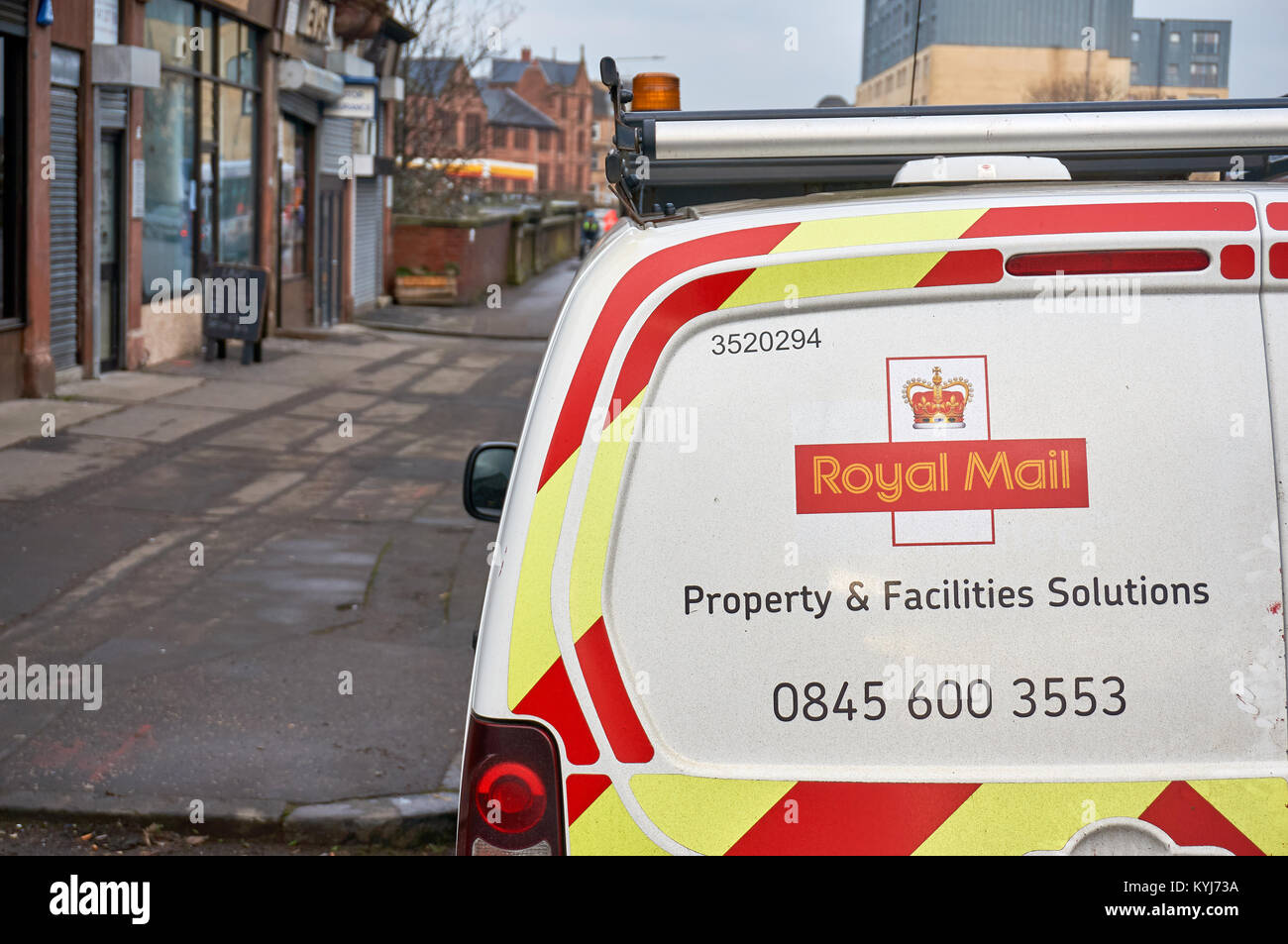 Royal mail logo sign hi-res stock photography and images - Alamy