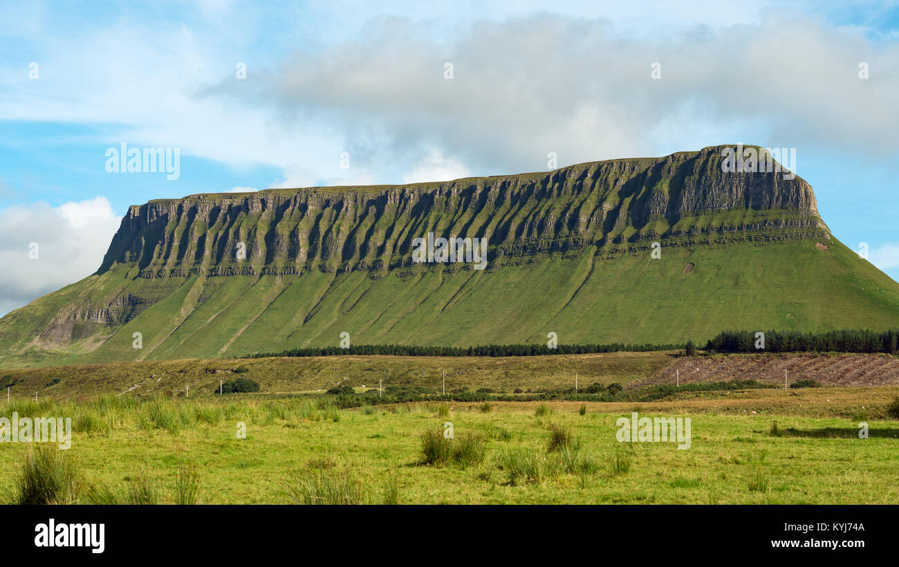 the mountain ben bulben in ireland Stock Photo - Alamy