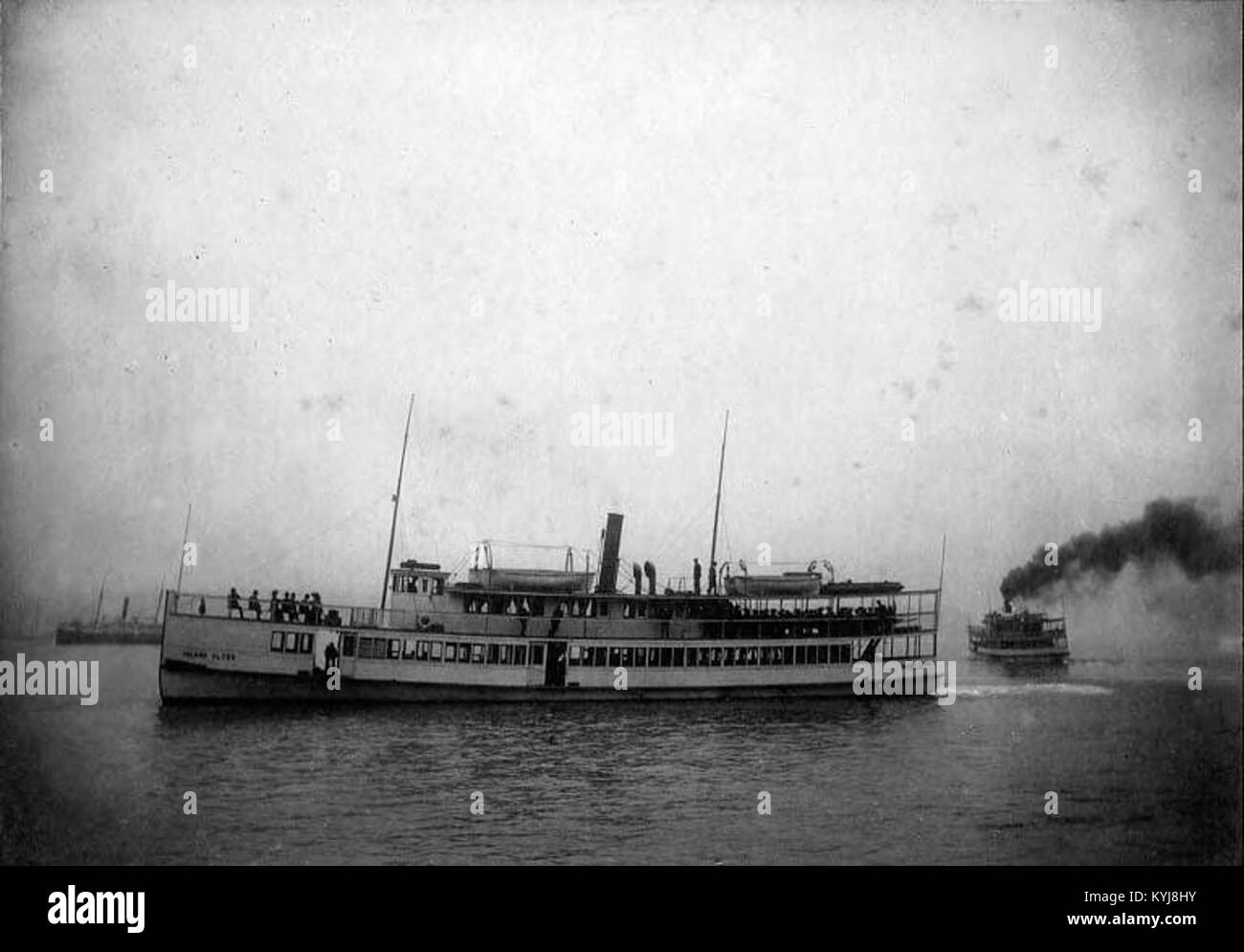 A ca. 1900 photograph of the steamboat 'Inland Flyer' operating in ...