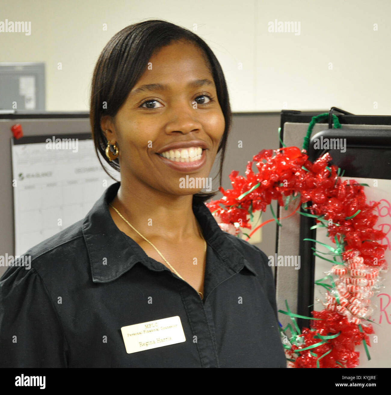 Navy servicing hi-res stock photography and images - Alamy