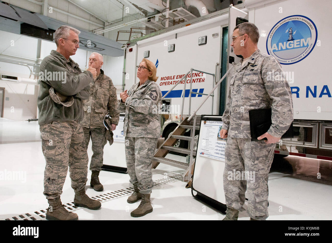 Kentucky Air National Guard Senior Master Sgt. Carol Davis, emergency ...
