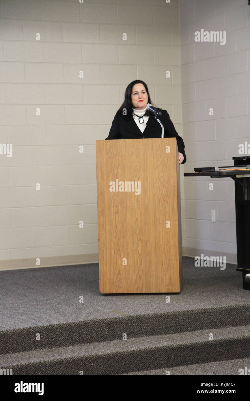 Assistant Secretary of the Army, Katherine Hammack visited the Kentucky ...