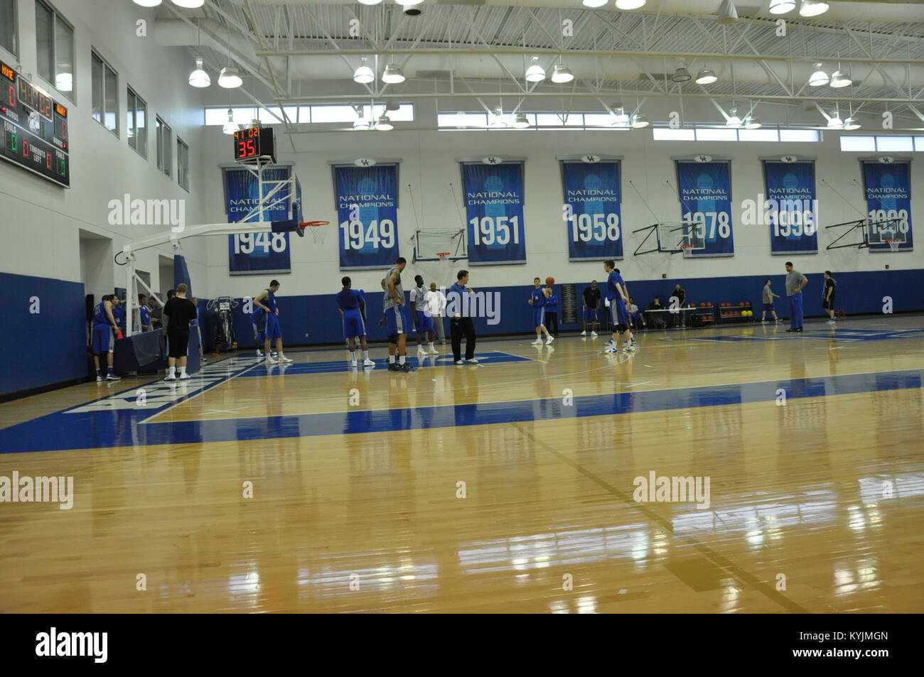 Kentucky Wildcats basketball game Stock Photo - Alamy