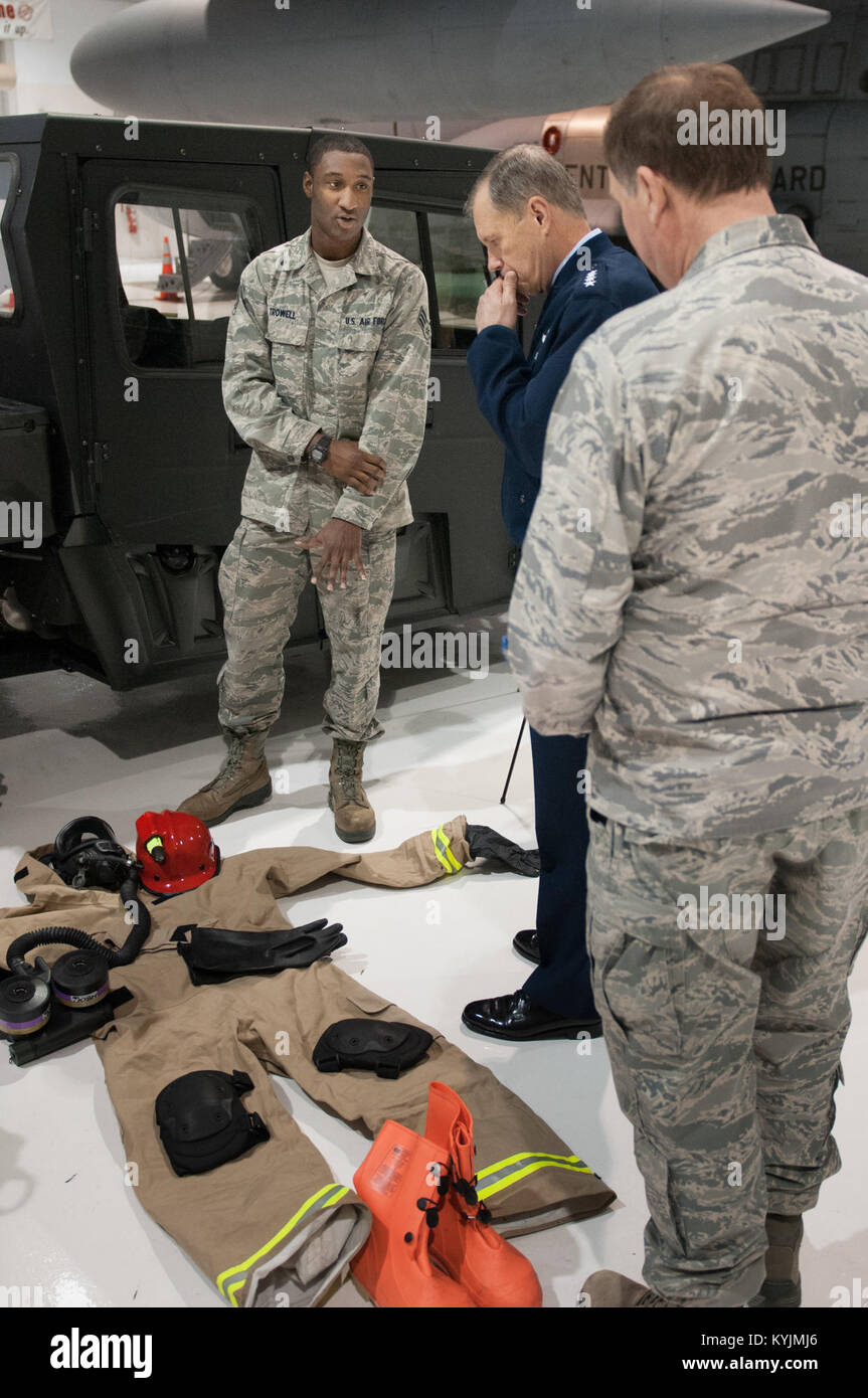 123rd force support squadron hi-res stock photography and images - Alamy