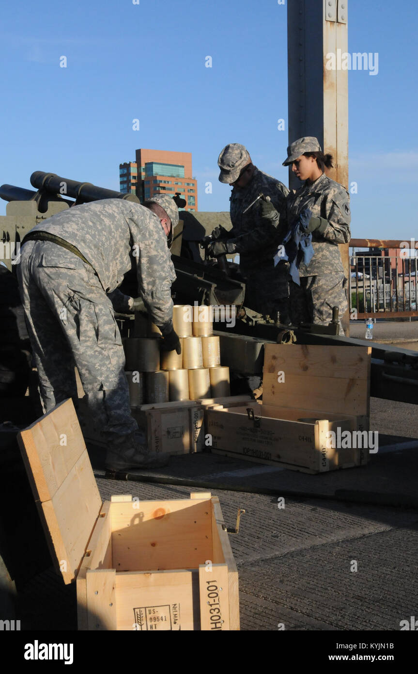 198th military police battalion hi-res stock photography and images - Alamy