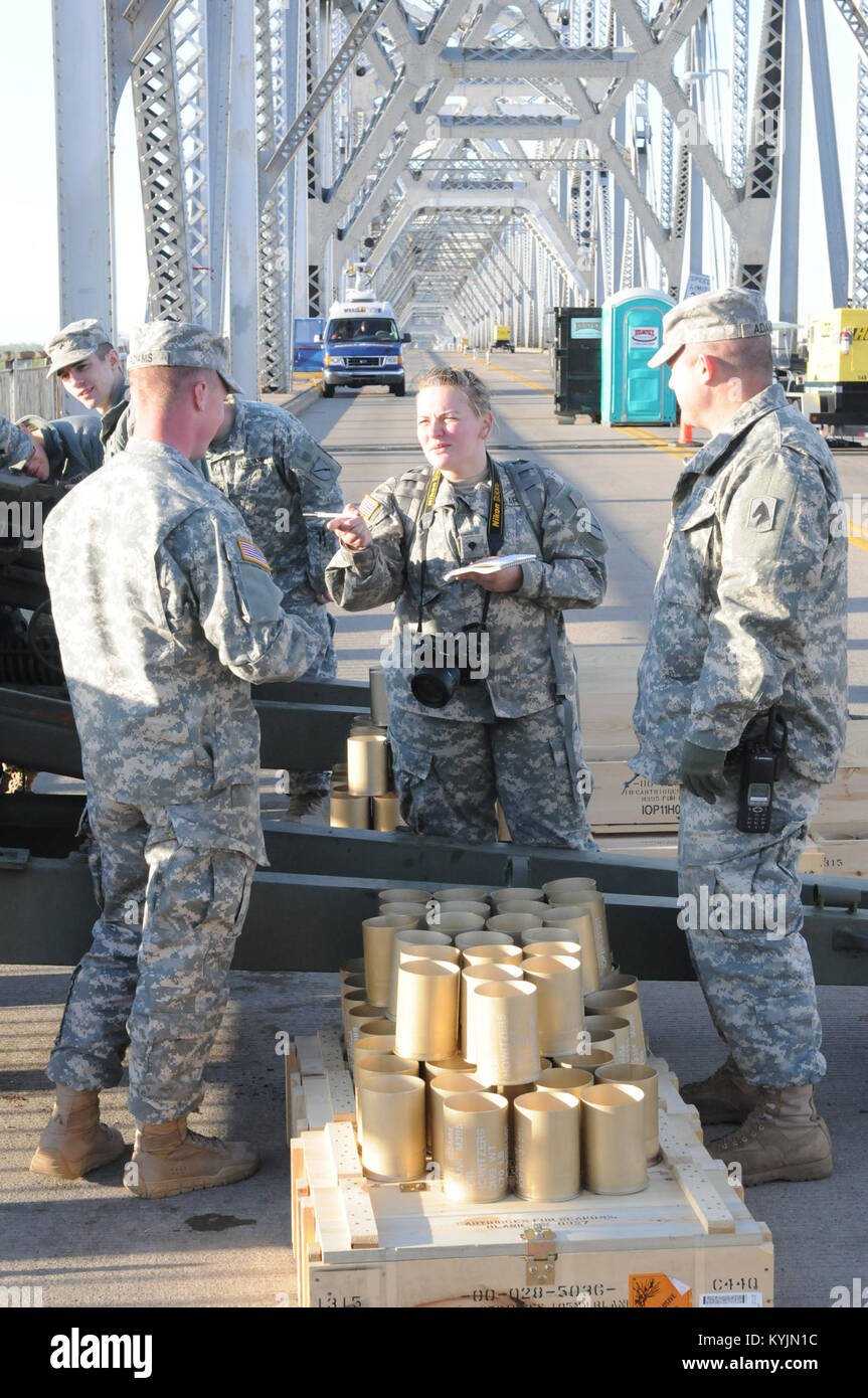 198th military police battalion hi-res stock photography and images - Alamy