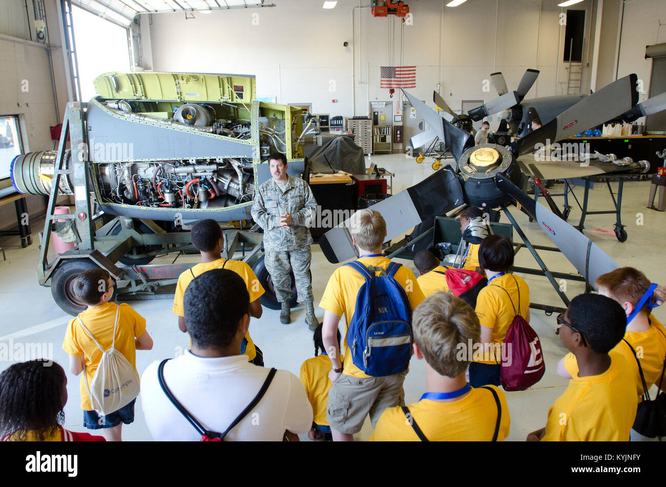 Navy middle high school hi-res stock photography and images - Alamy