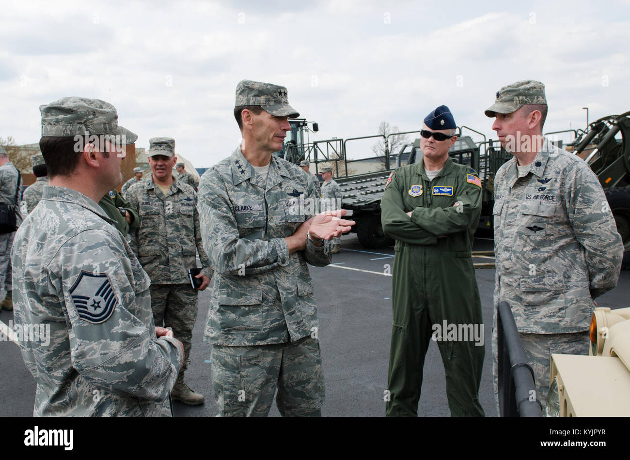 Lt col bruce bancroft hi-res stock photography and images - Alamy