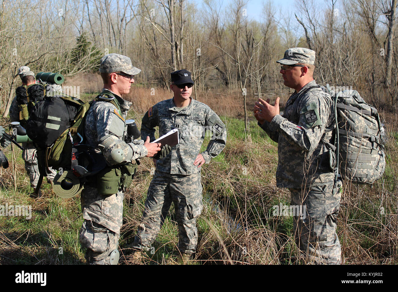 ROTC Cadets from Western Kentucky and Murray State Universities train ...