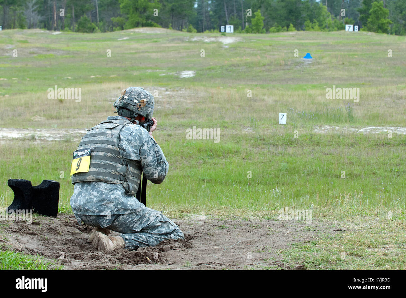 U s army staff sgt nicholas hi-res stock photography and images - Alamy