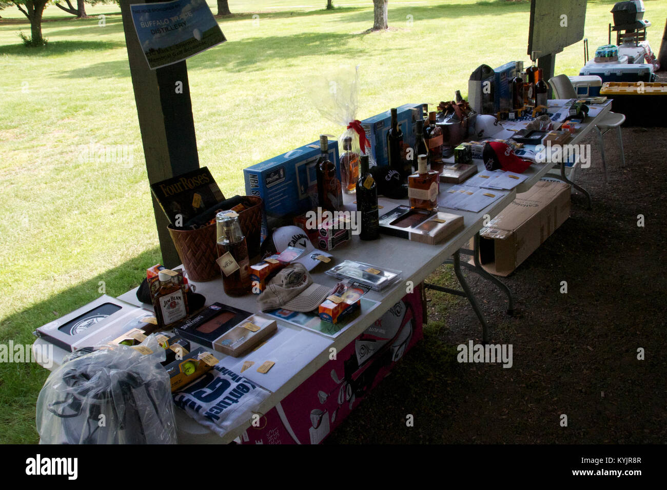 Us military off duty hi-res stock photography and images - Alamy