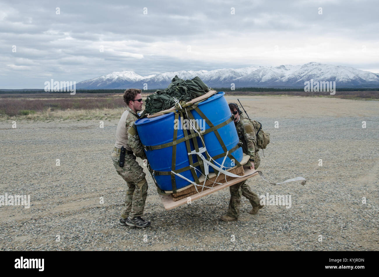 Tech. Sgt. Jeff Kinlaw (left) and Master Sgt. Harley Bobay, combat ...