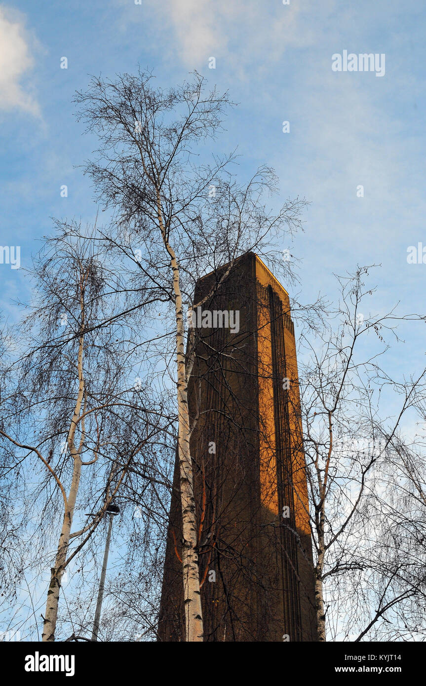 A red brick building tower on the end of the Tate modern gallery for ...