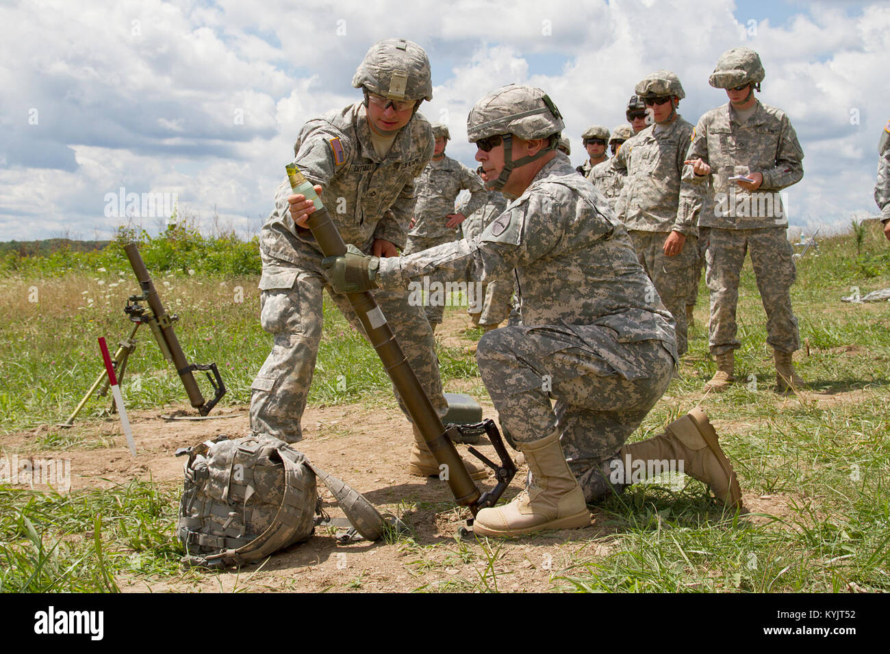Soldiers of the 1st Battalion, 149th Infantry conduct training ...