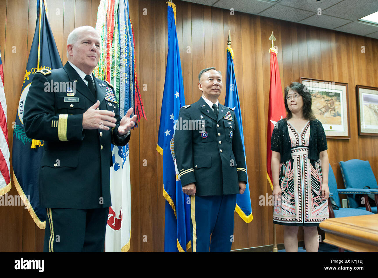 U S Army Lt Col Raymond High Resolution Stock Photography and Images ...