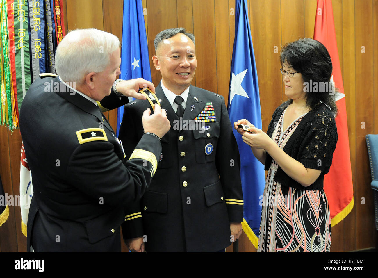 U S Army Lt Col Raymond High Resolution Stock Photography and Images ...