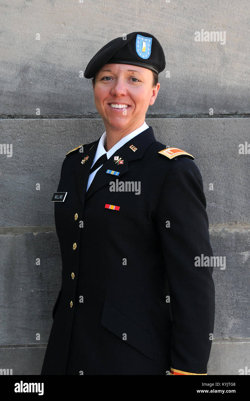 2LT Cassandra Jo Mullins (hometown Hindman, KY) is the daughter of Bill ...
