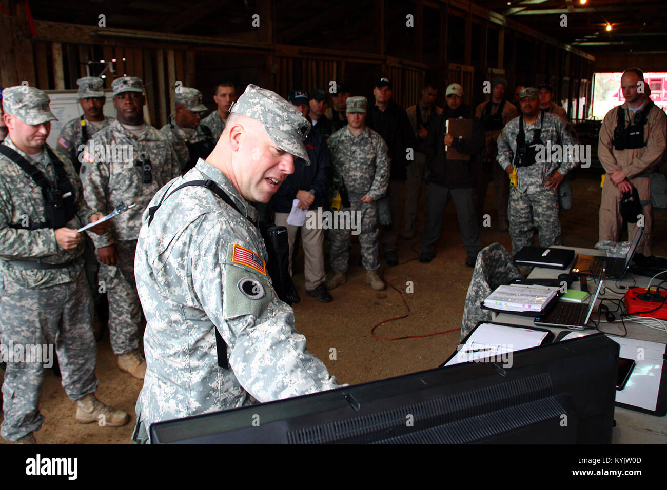 Members of the Ohio National Guard's 52nd Civil Support Team ...