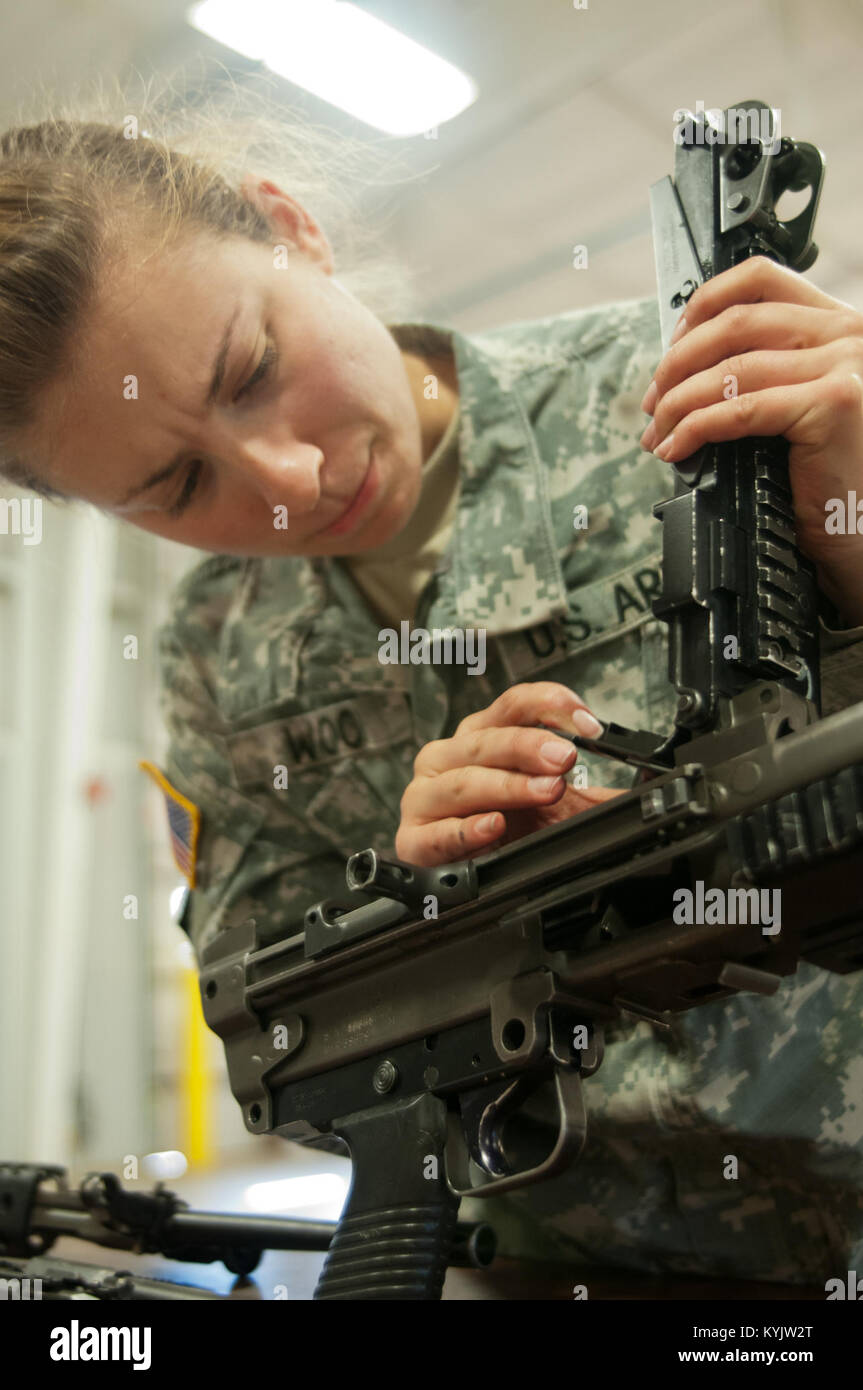 Army warrior tasks hi-res stock photography and images - Alamy