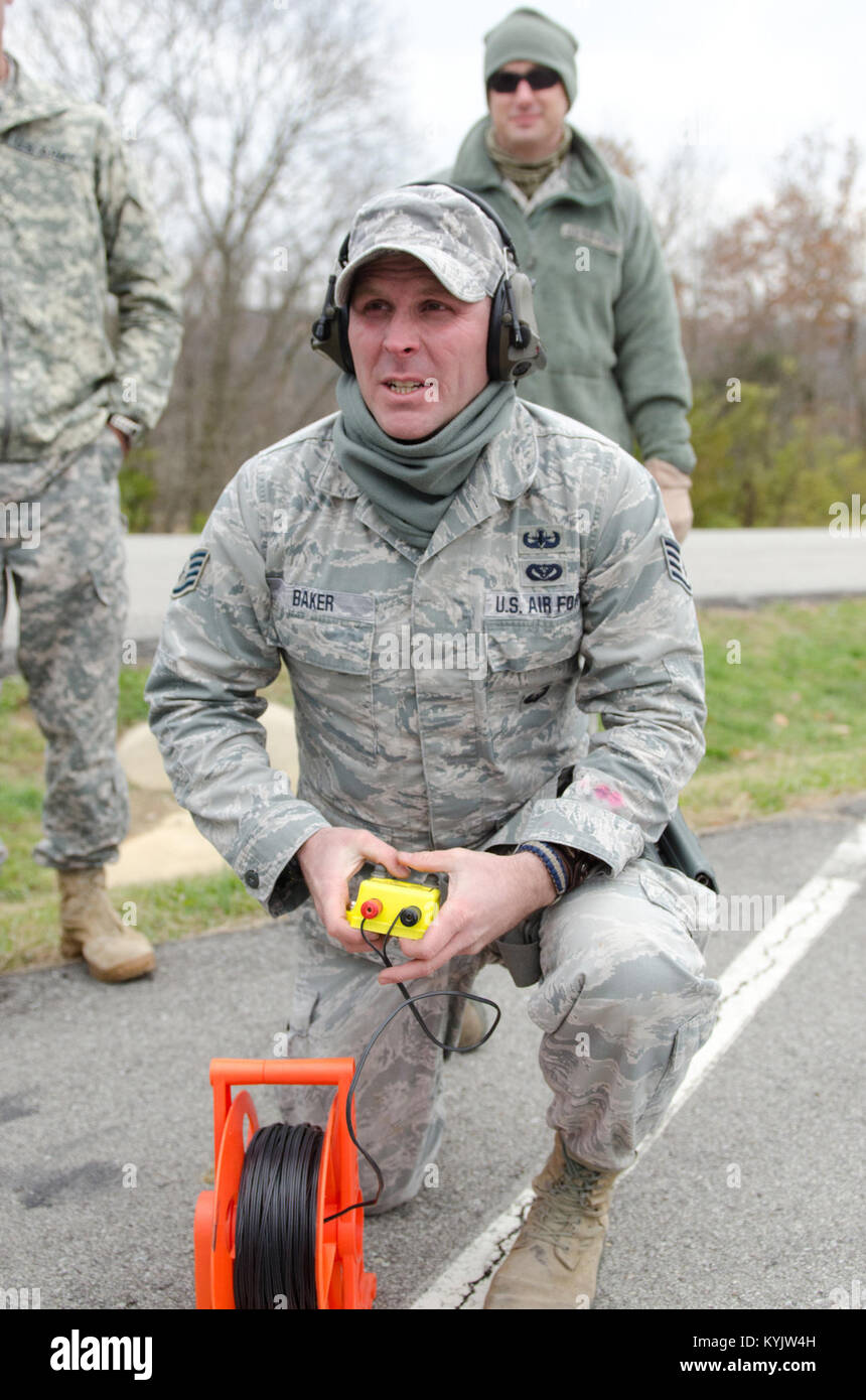 Bomb containment vessel hi-res stock photography and images - Alamy