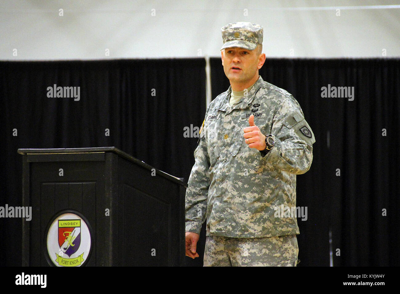 Maj. Timothy Starke takes charge of the 198th Military Police Battalion ...