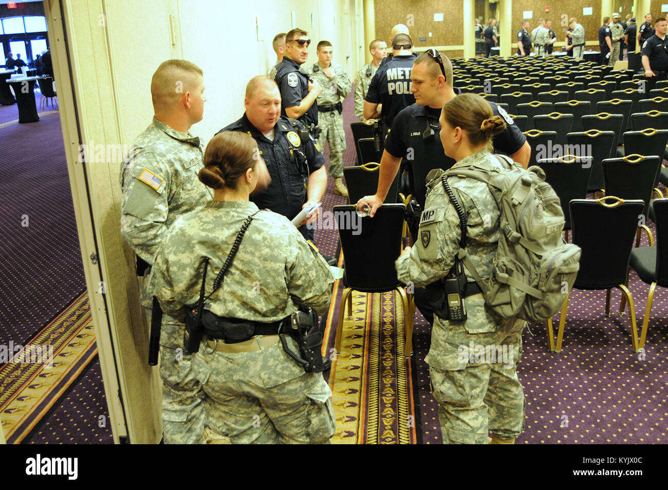 133rd military police company hi-res stock photography and images - Alamy