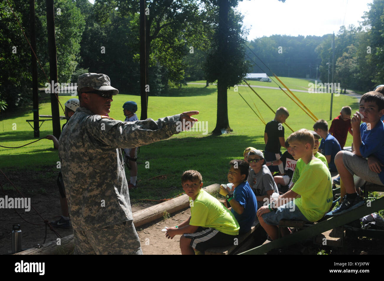 Kentucky National Guard command staff visits kids at Kentucky National ...