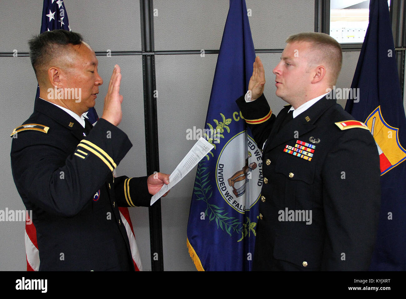 U s army chaplain lt col hi-res stock photography and images - Alamy