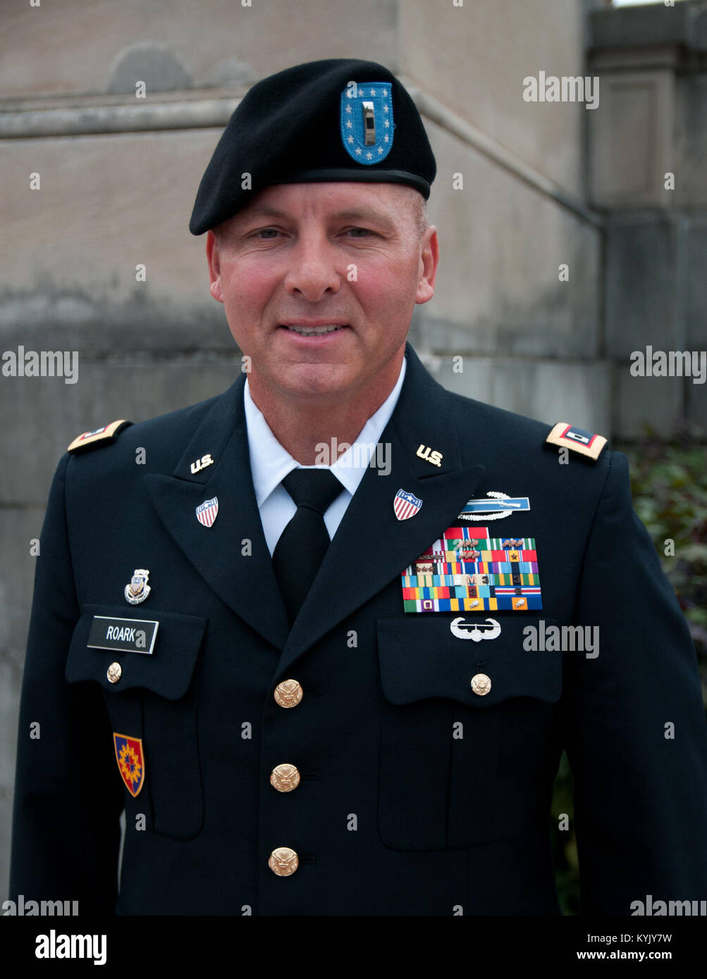 The newest graduates of the Kentucky Army National Guard's Officer ...