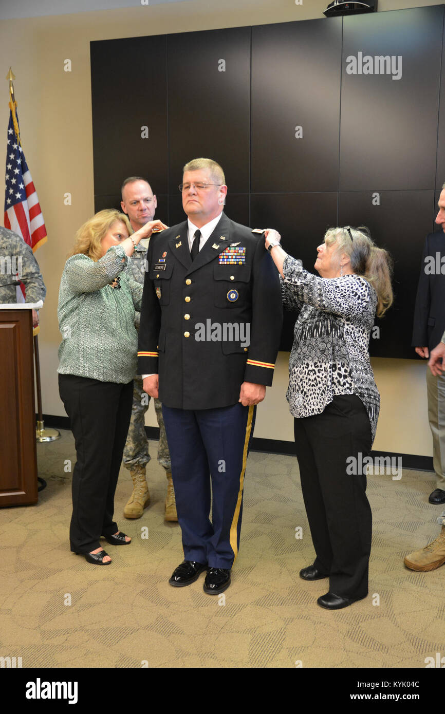 COL Demers family members pinning his new rank (Kentucky National Guard ...