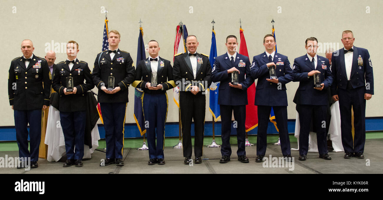 The Kentucky National Guard honored its Soldiers and Airmen of the Year ...