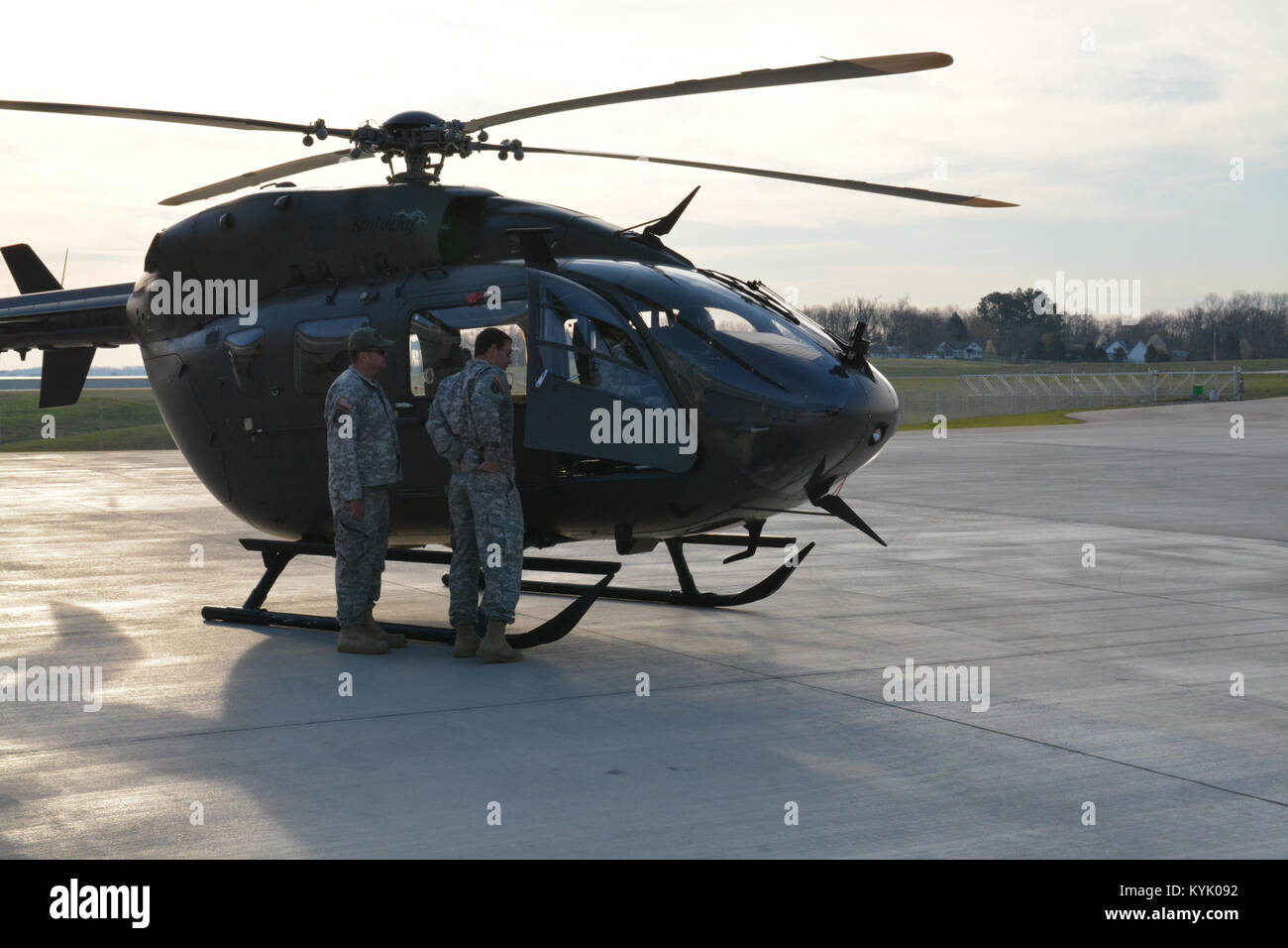 US military army National Guard with helicopter Stock Photo - Alamy